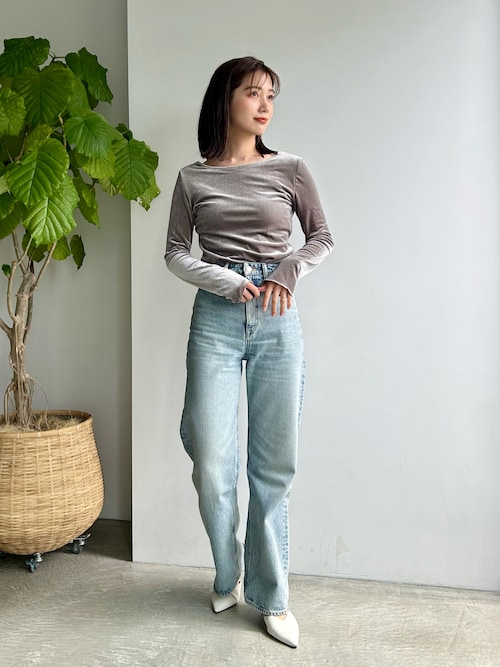 𝚊𝚔𝚘｜NEUNAのTシャツ/カットソーを使ったコーディネート - WEAR