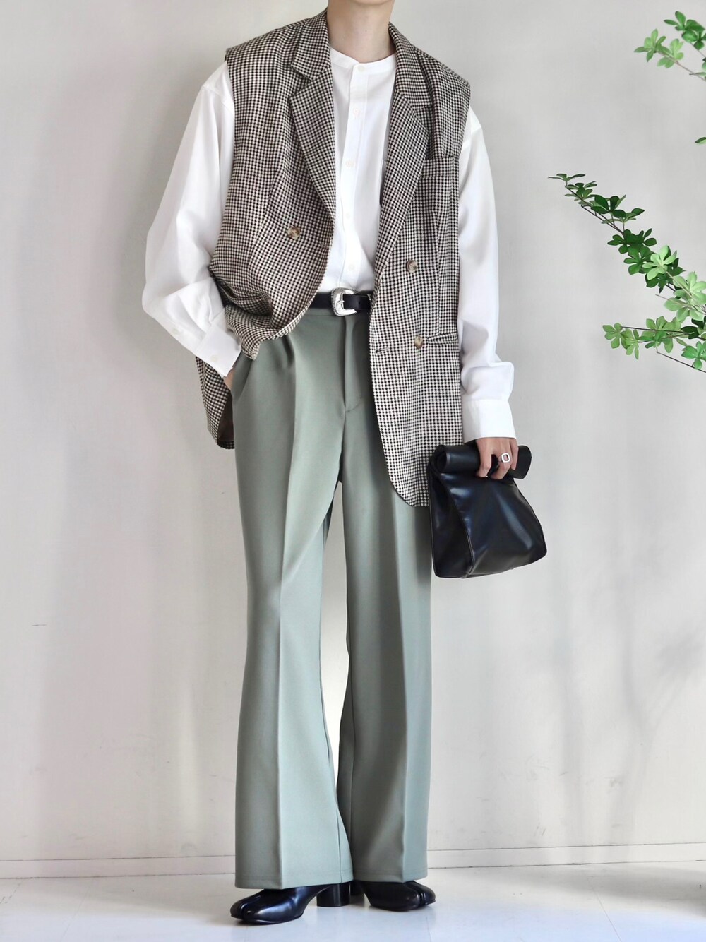 Mr.SZK｜WONDER WONDERのベストを使ったコーディネート - WEAR