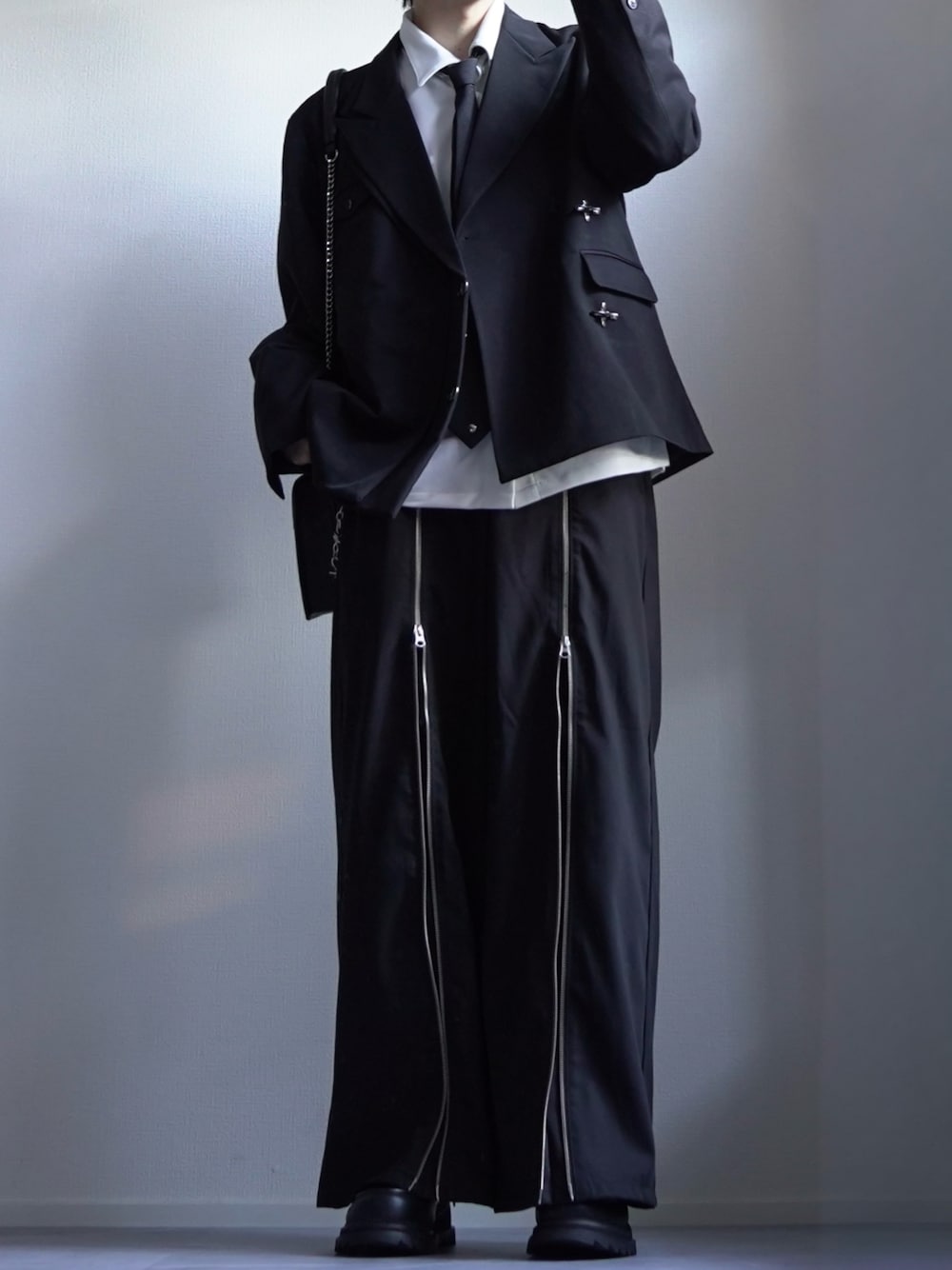 つぐ吉｜CLELのテーラードジャケットを使ったコーディネート - WEAR