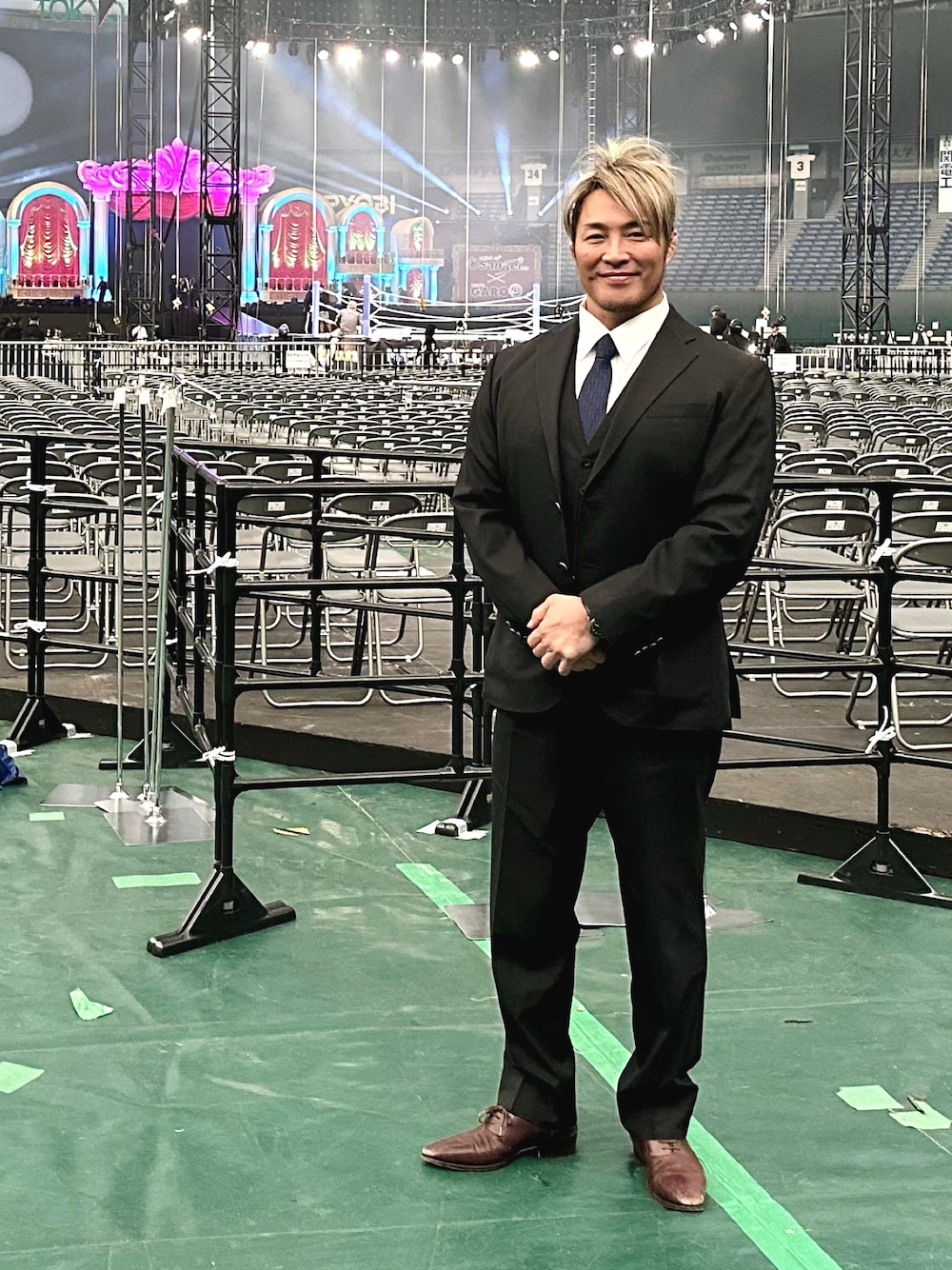 棚橋弘至｜オーダースーツのスーツセットを使ったコーディネート - WEAR