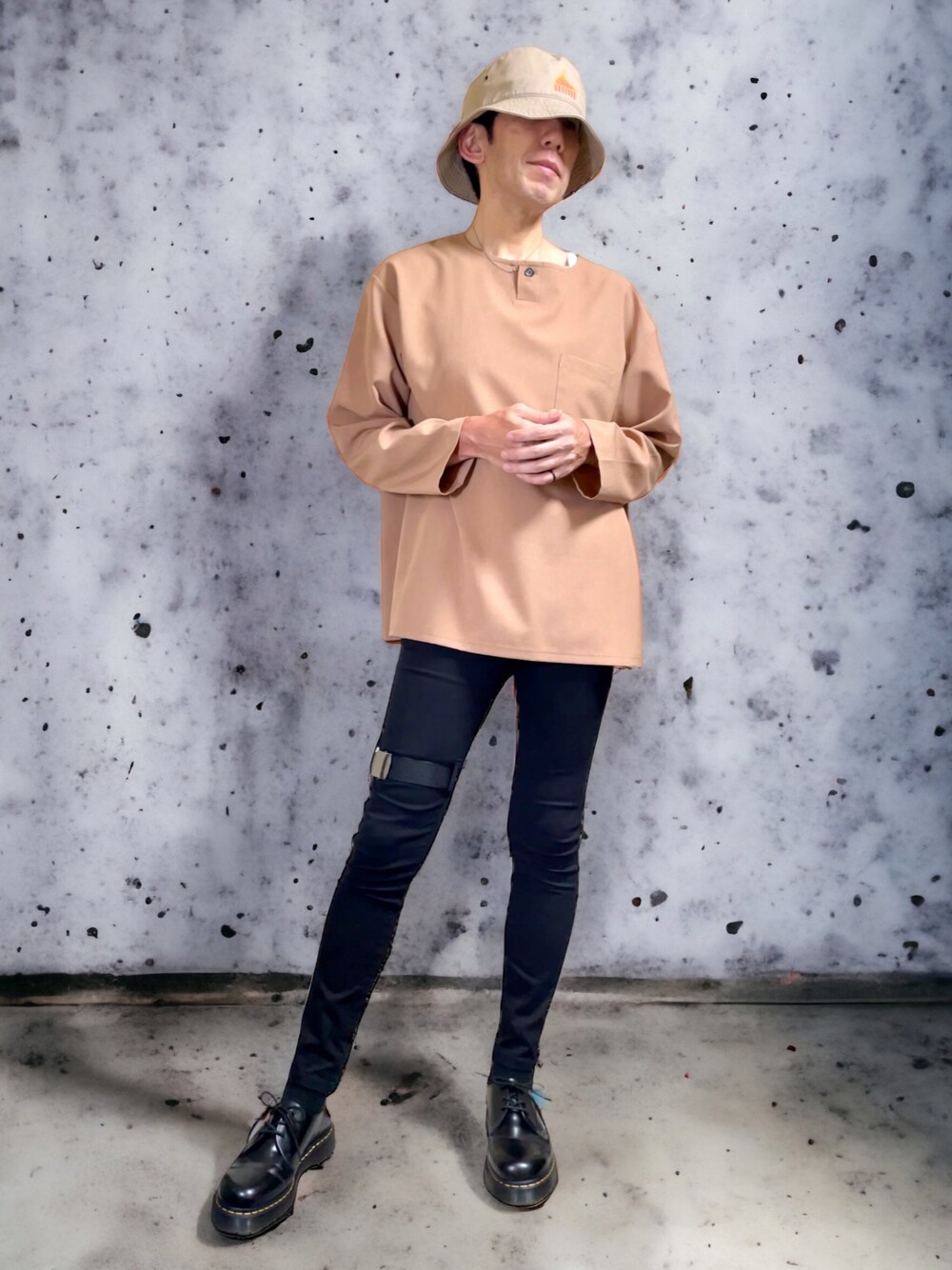 しおしお ｜ikkaのTシャツ/カットソーを使ったコーディネート - WEAR