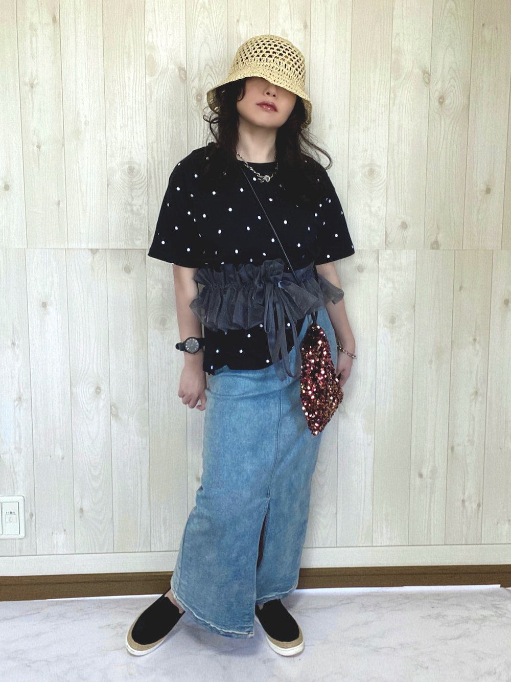 Gini Aki｜GeeRAのTシャツ/カットソーを使ったコーディネート - WEAR