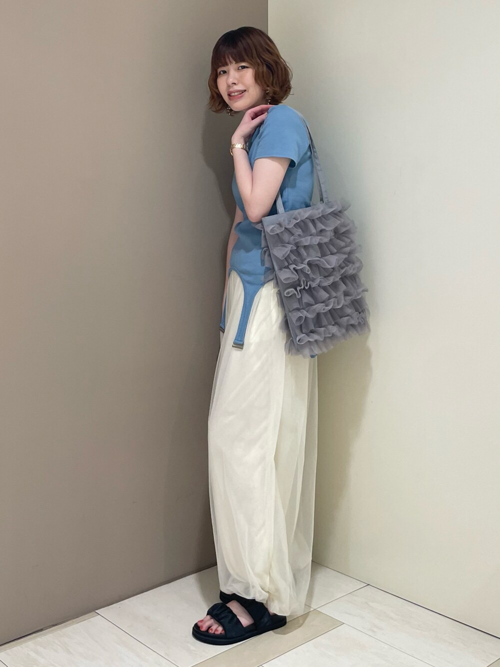 よこ(KBF ルミネ北千住)｜KBFのTシャツ/カットソーを使ったコーディネート - WEAR