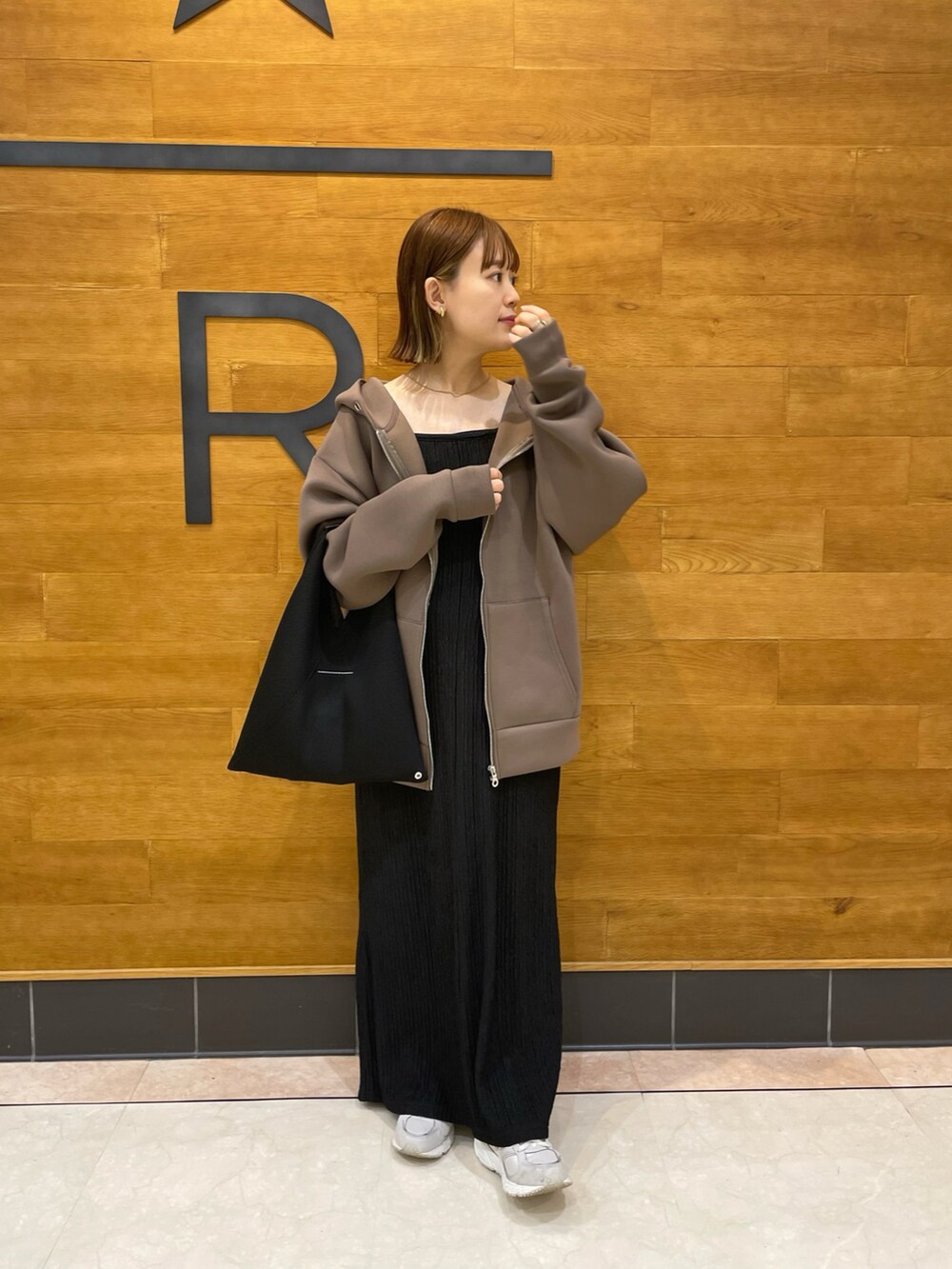 chicchimo｜classicalelfのパーカーを使ったコーディネート - WEAR