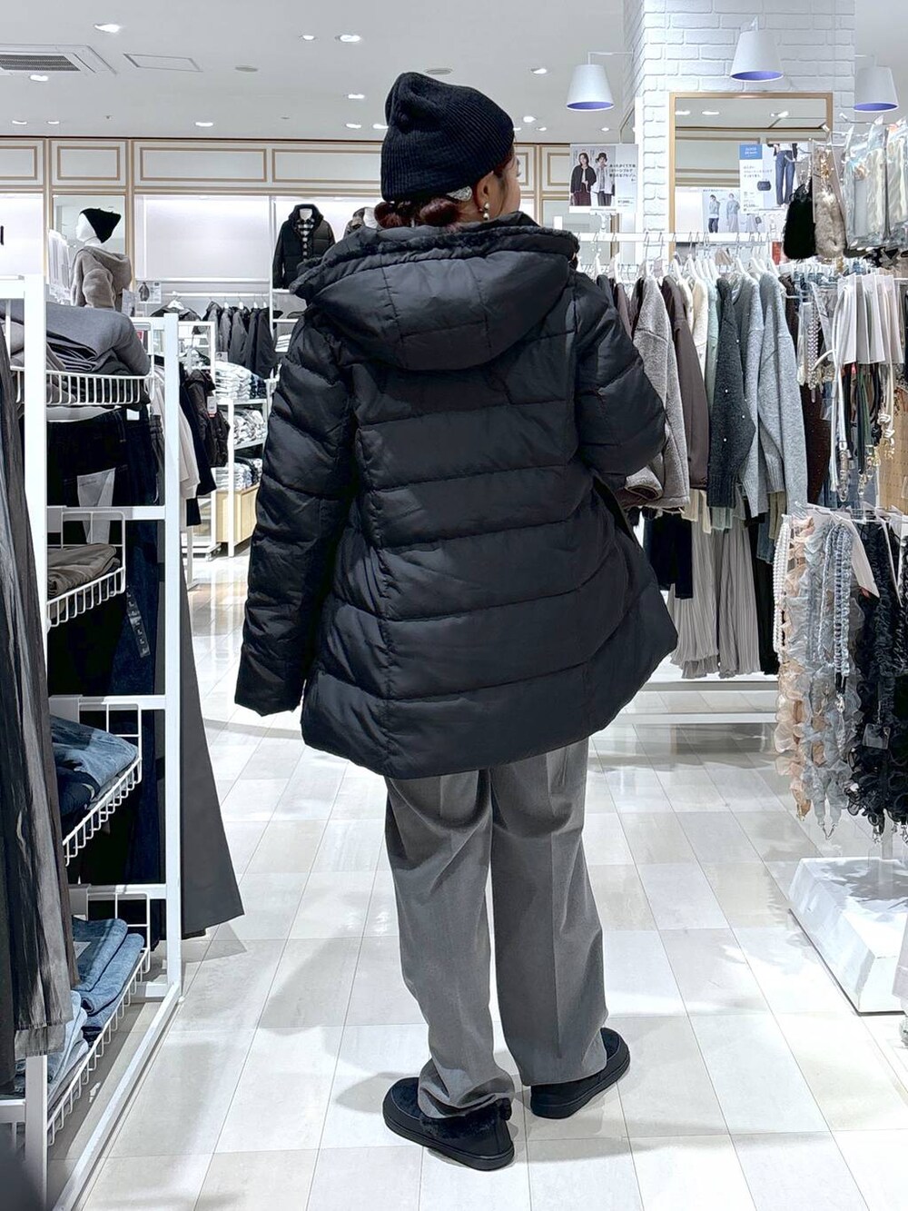 MiCA(GLOBAL WORK イオンレイクタウン)｜GLOBAL WORKのその他パンツを使ったコーディネート - WEAR