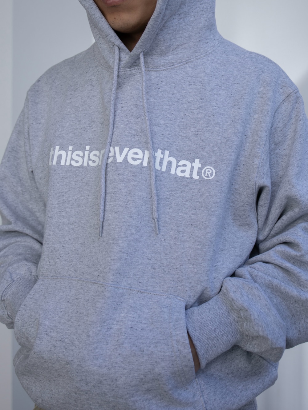 thisisneverthat(thisisneverthat®︎ Tokyo Flagship Store)｜thisisneverthatのパーカーを使ったコーディネート - WEAR