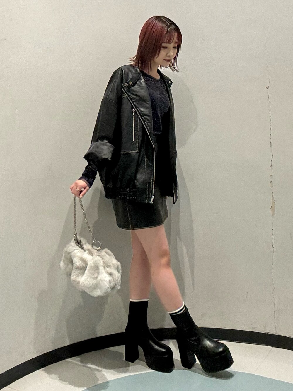 飯嶋菜奈(MURUA)｜MURUAのTシャツ/カットソーを使ったコーディネート - WEAR