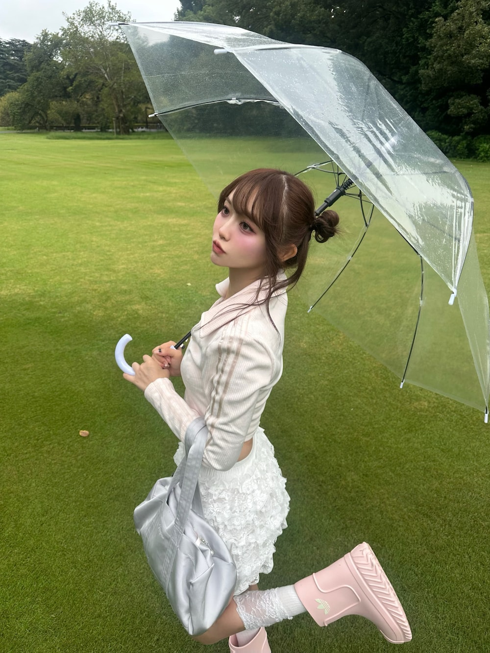 タカハシモエ｜adidasのTシャツ/カットソーを使ったコーディネート - WEAR