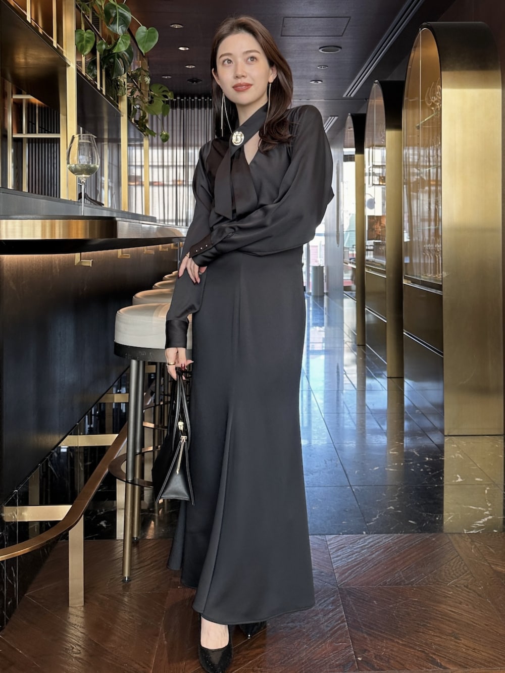 anuans(anuans)｜anuansのハンドバッグを使ったコーディネート - WEAR