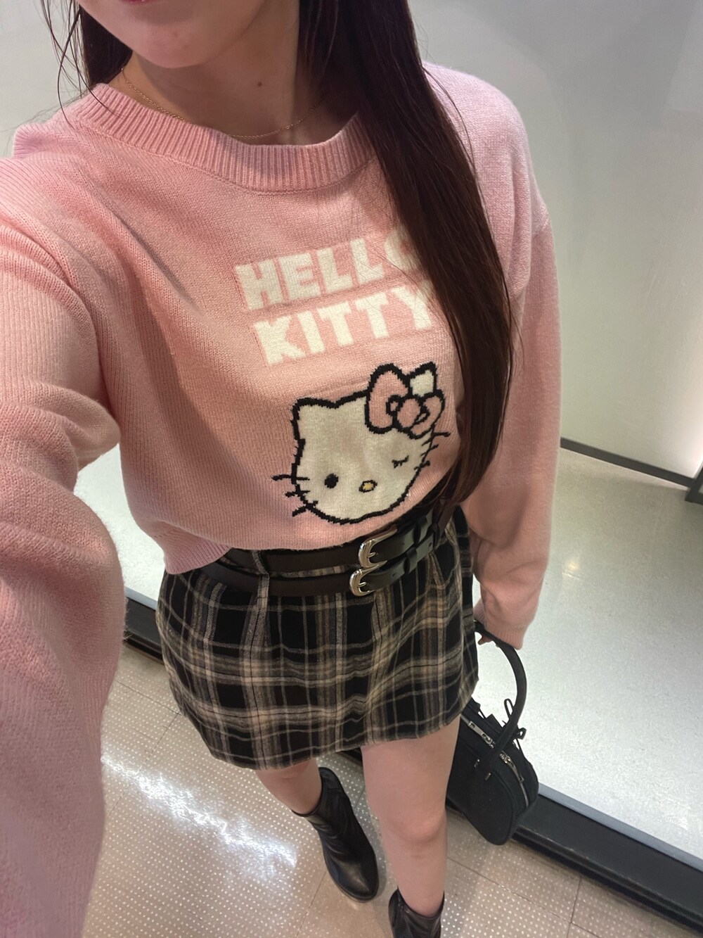 TOMOKA (SPIRALGIRL ルミネエスト新宿店)｜4GEEKS BY SPIRALGIRLのニット/セーターを使ったコーディネート - WEAR