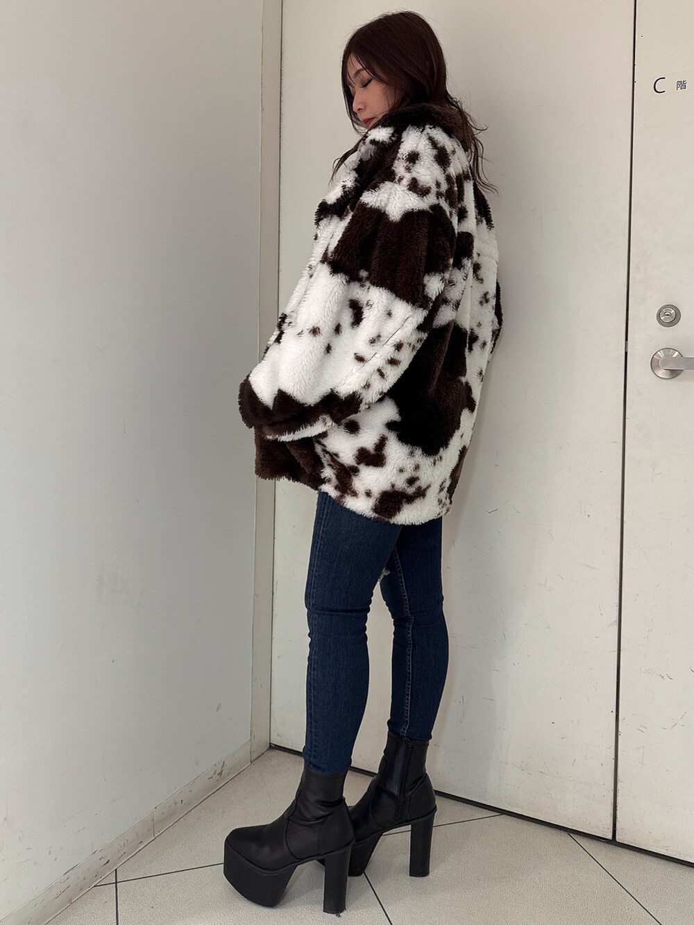 arisa(GYDA)｜GYDAのデニムパンツを使ったコーディネート - WEAR