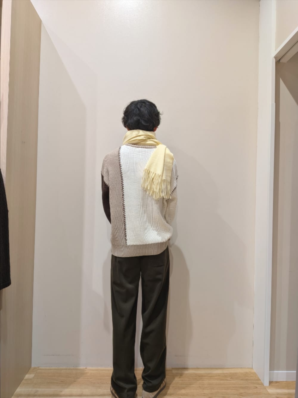 takata(warehouse鳥栖プレミアムアウトレット)｜ITEMS URBANRESEARCHのニット/セーターを使ったコーディネート ...