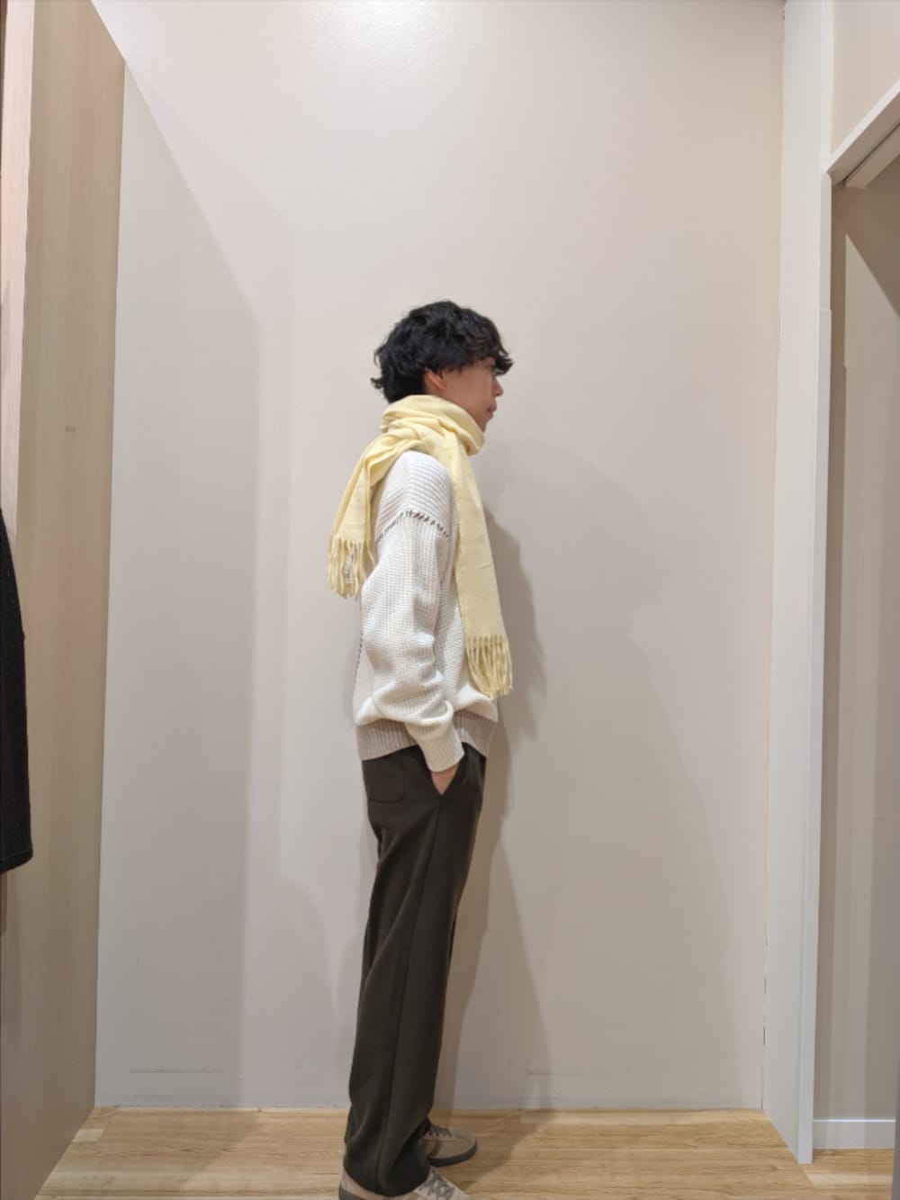 takata(warehouse鳥栖プレミアムアウトレット)｜ITEMS URBANRESEARCHのニット/セーターを使ったコーディネート ...