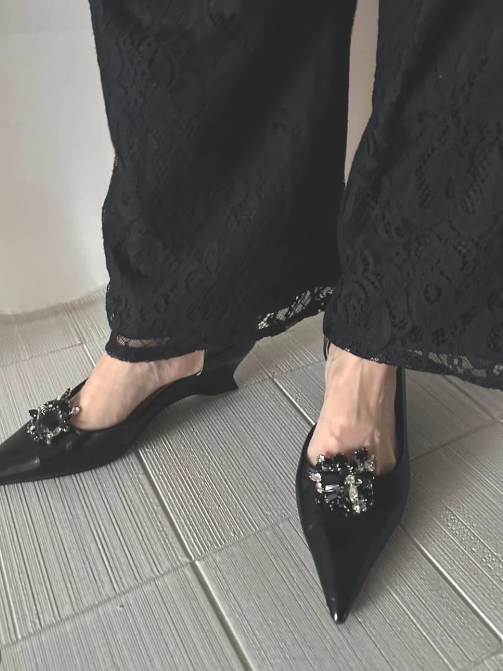 黒石奈央子｜Ameriのサロペット/オーバーオールを使ったコーディネート - WEAR