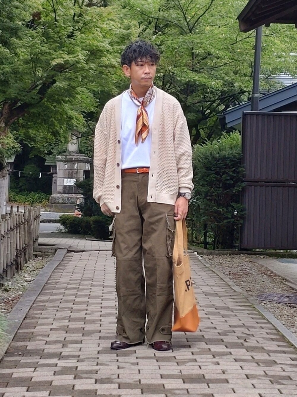 しょーわ｜GLOSTERのカーディガン/ボレロを使ったコーディネート - WEAR