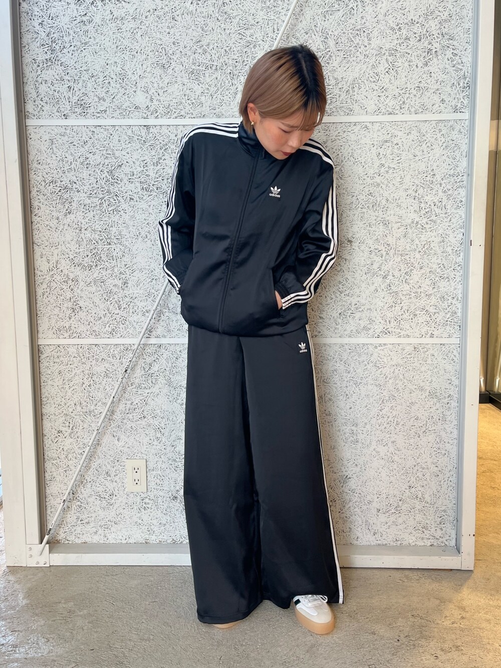 YF(アディダス オリジナルスショップ 心斎橋)｜adidasのジャージを使ったコーディネート - WEAR