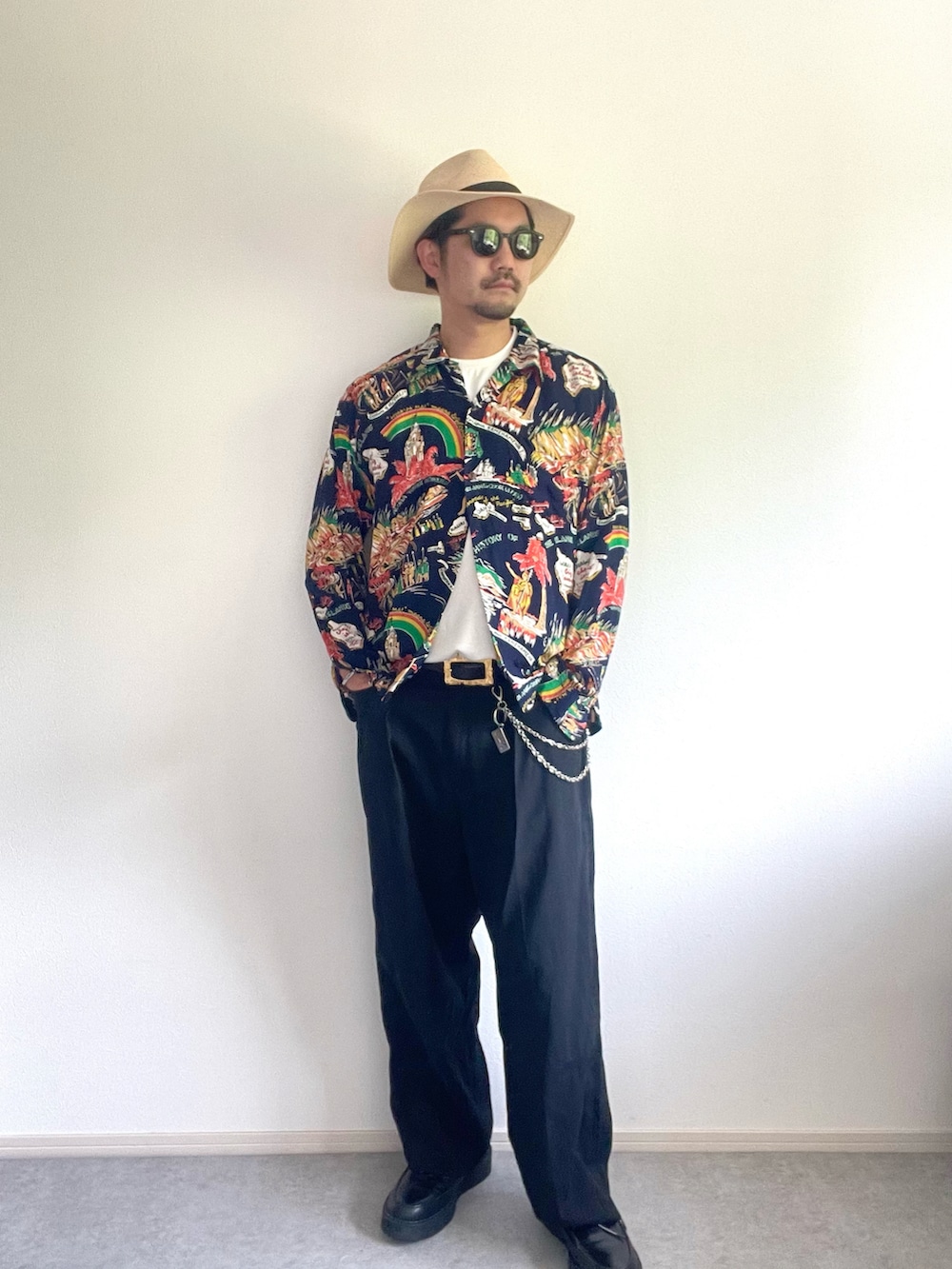 sakai.home｜FARAHのスラックスを使ったコーディネート - WEAR