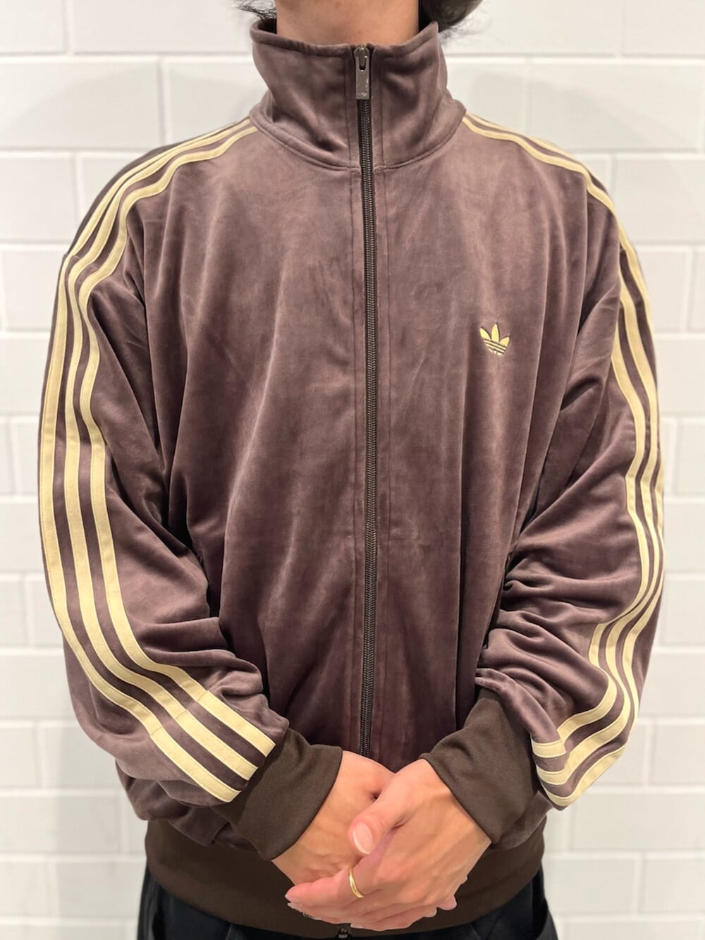 アディゼロ ジャパン OG / Adizero Japan OG、FB TT VELOUR / ファイヤーバード トラックトップ ベロアの ...