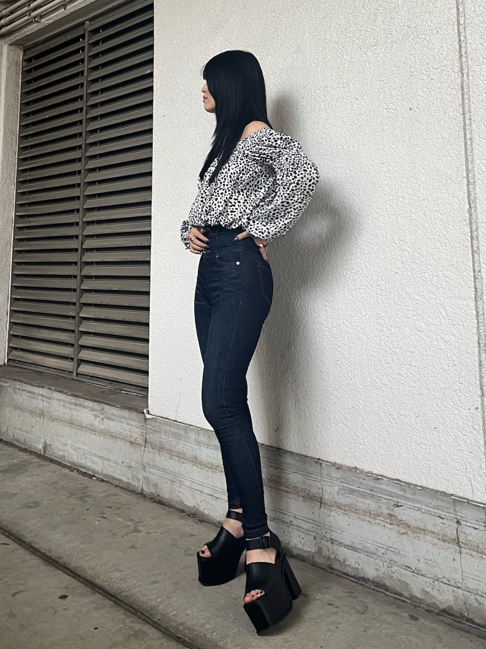 丸山幾世子(EMODA)｜EMODAのTシャツ/カットソーを使ったコーディネート - WEAR