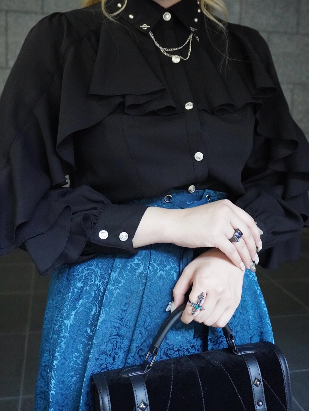 kanae(axes femme POETIQUE 京都ポルタ店)｜NIBBLE POISONのシャツ/ブラウスを使ったコーディネート - WEAR