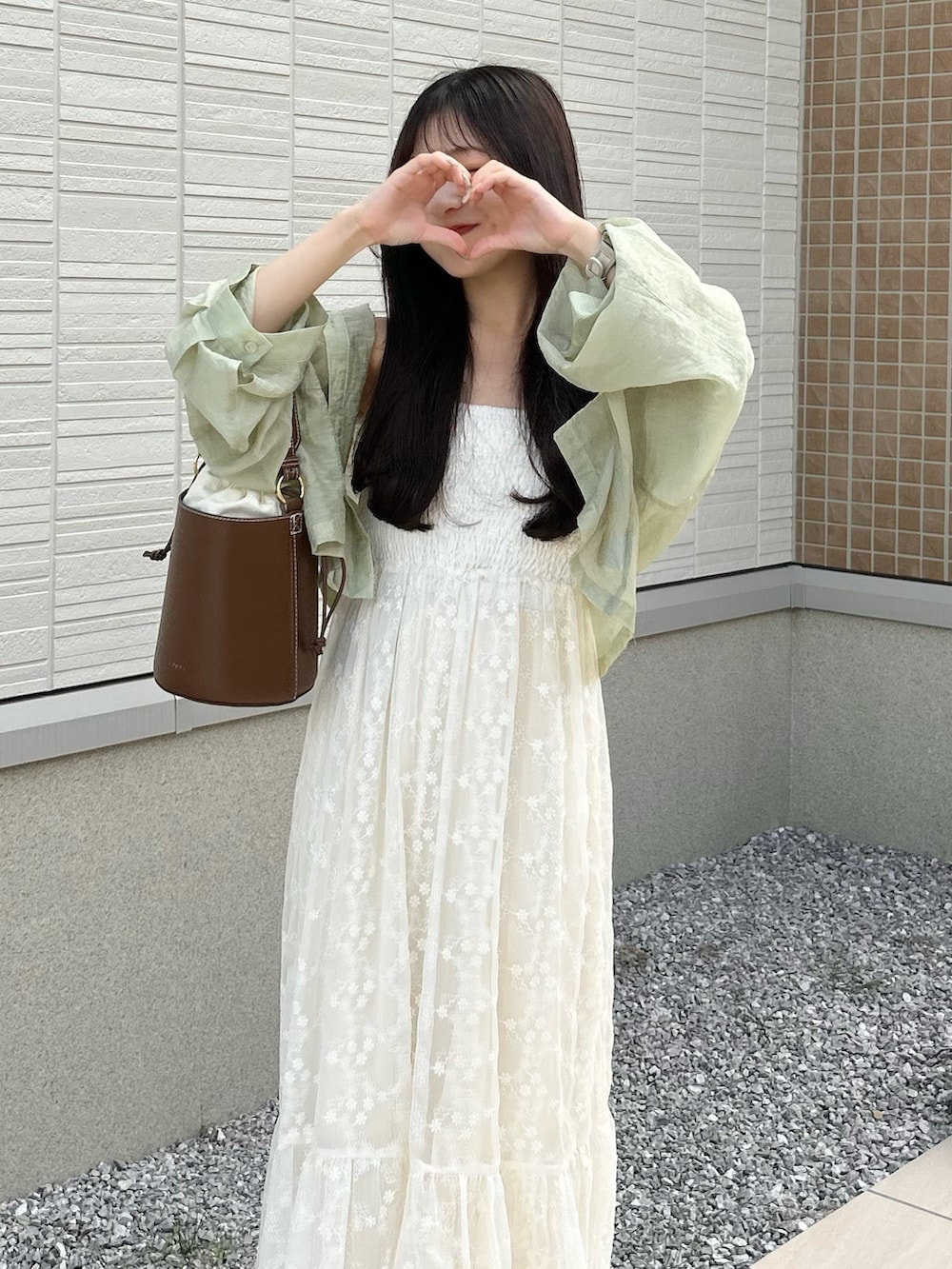 ami｜lotiのハンドバッグを使ったコーディネート - WEAR