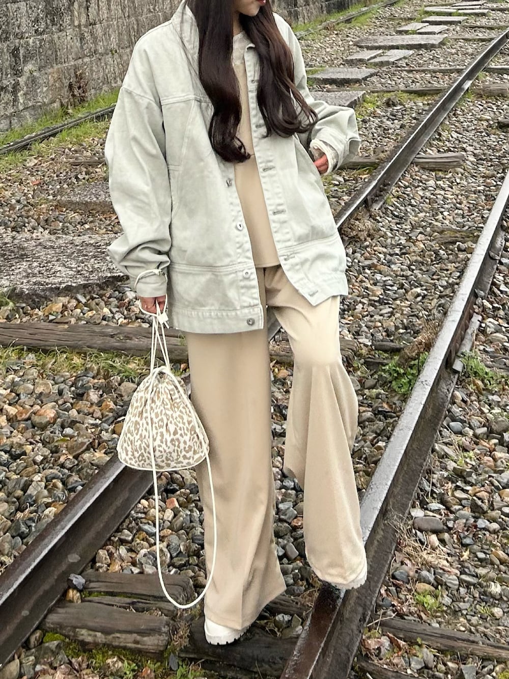 ami｜lotiのショルダーバッグを使ったコーディネート - WEAR