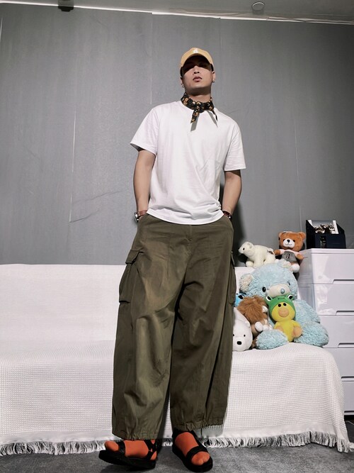 Eason-Zhao ｜UNIQLOのT恤/上装を使ったコーディネート - WEAR