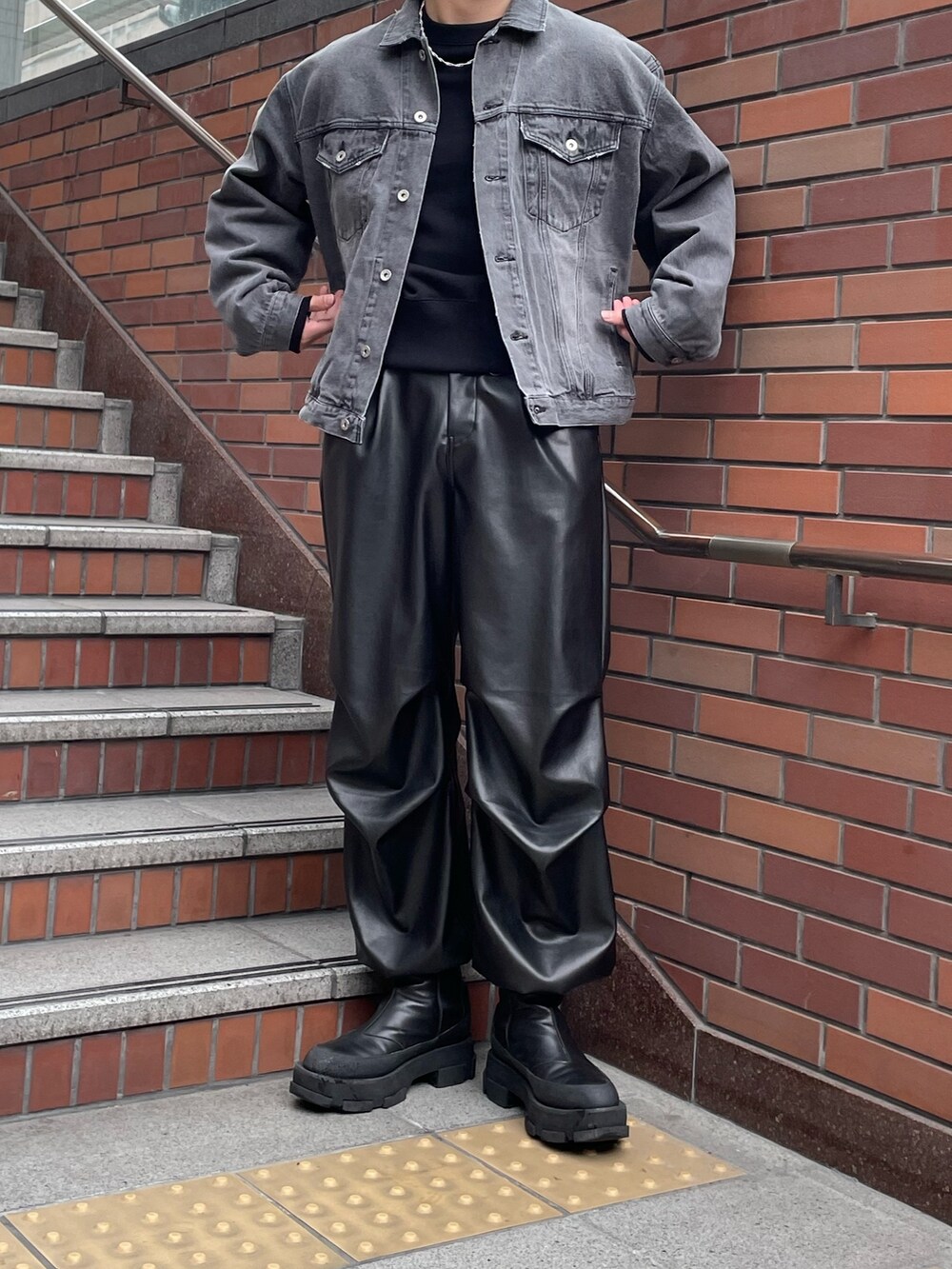 shunya.koga(Lui's/EX/store 福岡店)｜Lui'sのカーゴパンツを使ったコーディネート - WEAR