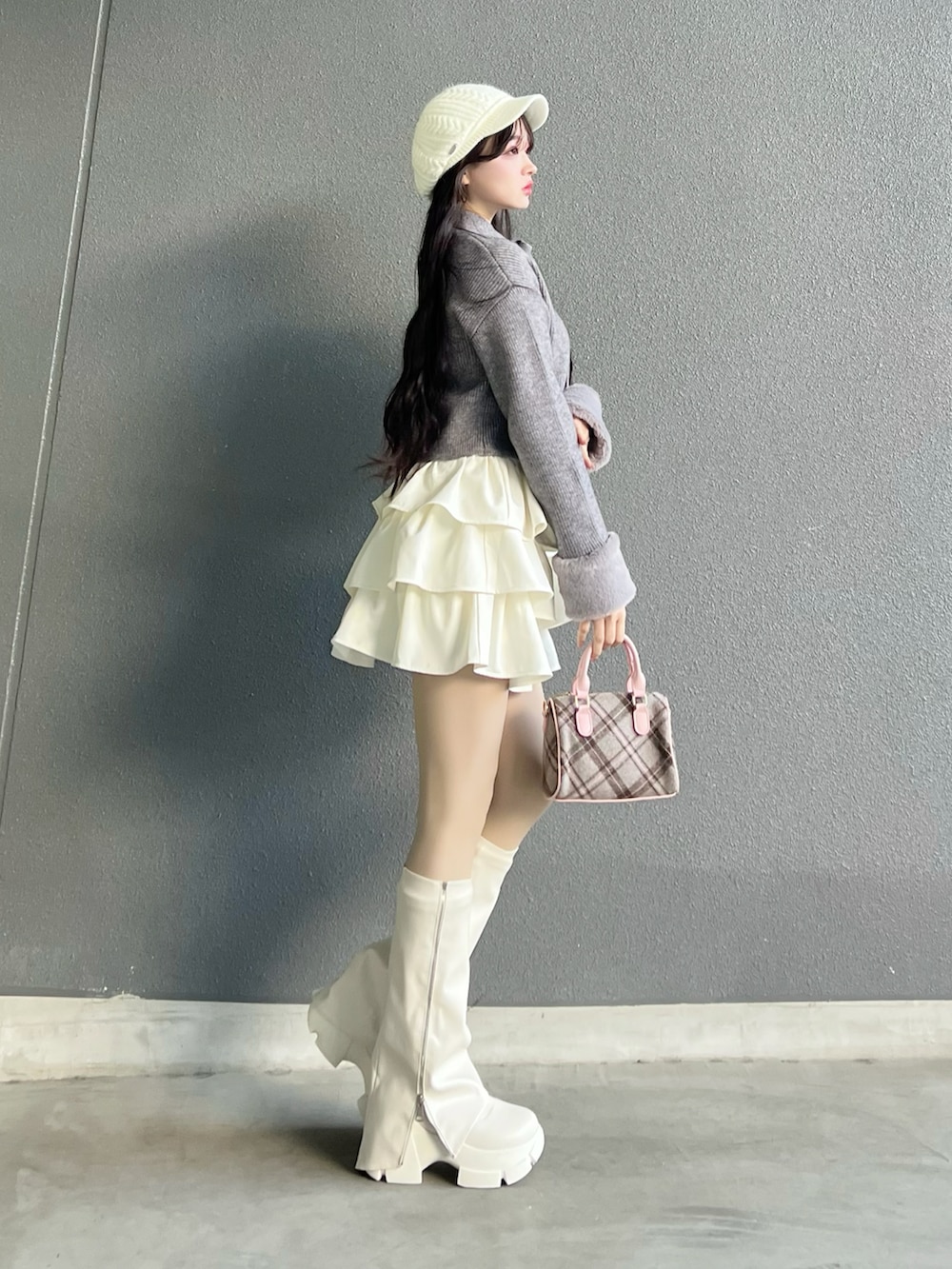 poyo｜Lovilynのブーツを使ったコーディネート - WEAR