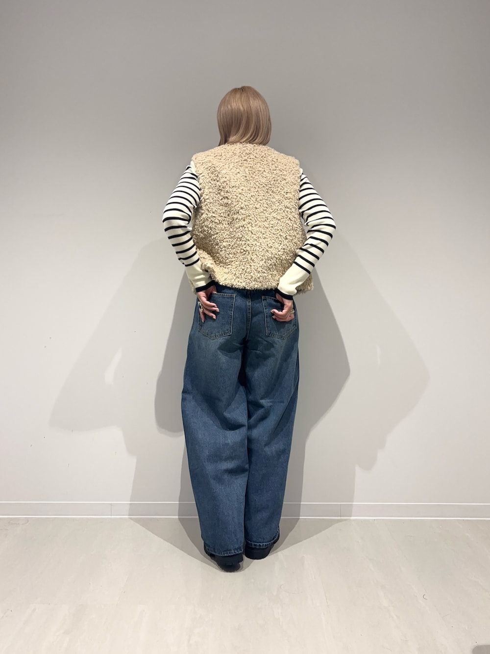 和(URBAN RESEARCH Store minamoa広島)｜KBFのデニムパンツを使ったコーディネート - WEAR