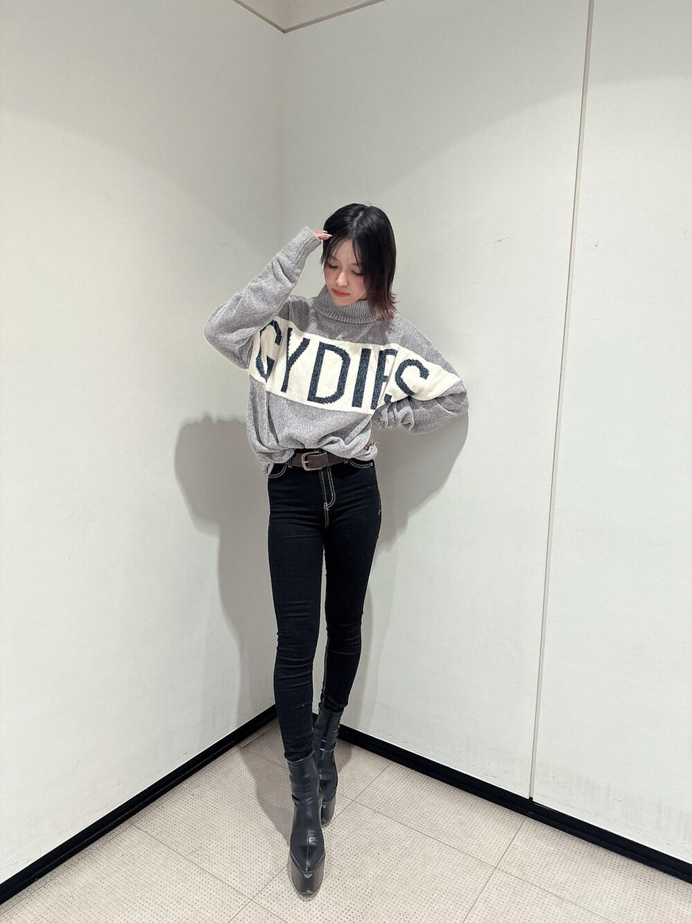 meika(GYDA)｜GYDAのデニムパンツを使ったコーディネート - WEAR