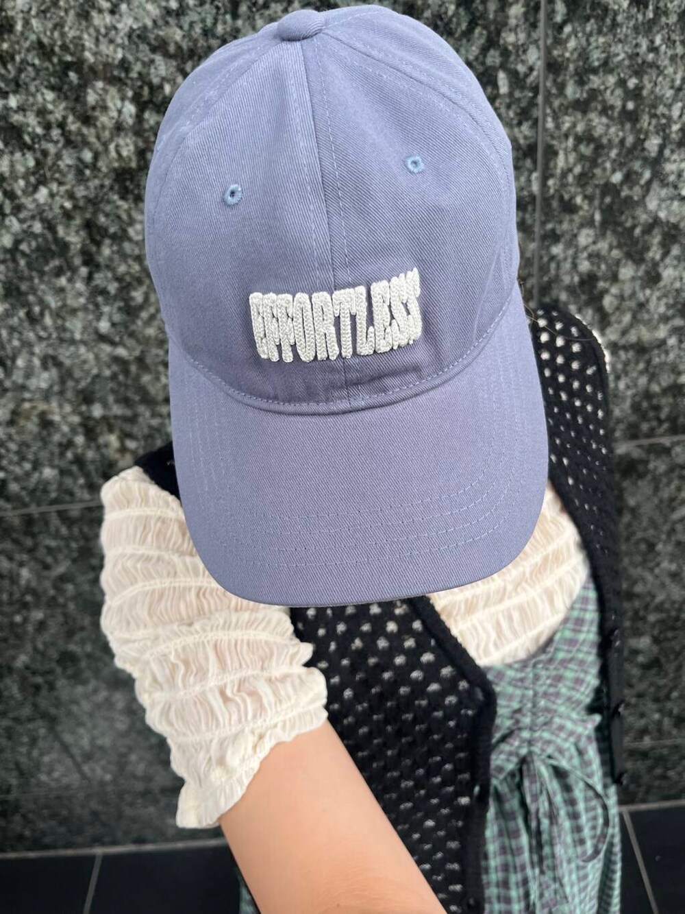 藤井さん。(KBF 京都ポルタ)｜KBFのキャップを使ったコーディネート - WEAR