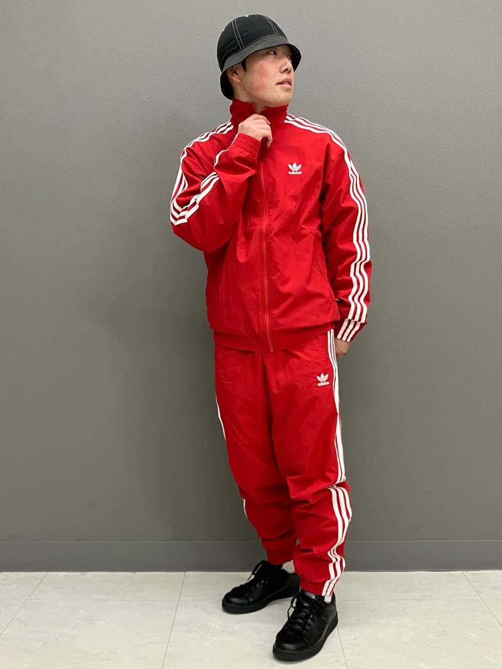 NT(アディダス ブランドコアストア 横浜ジョイナス)｜adidasのナイロンジャケットを使ったコーディネート - WEAR