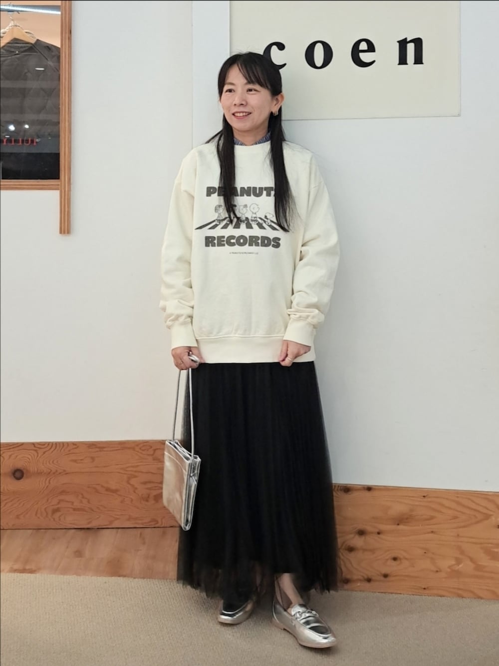 coenなるせ(coen)｜PEANUTSのスウェットを使ったコーディネート - WEAR