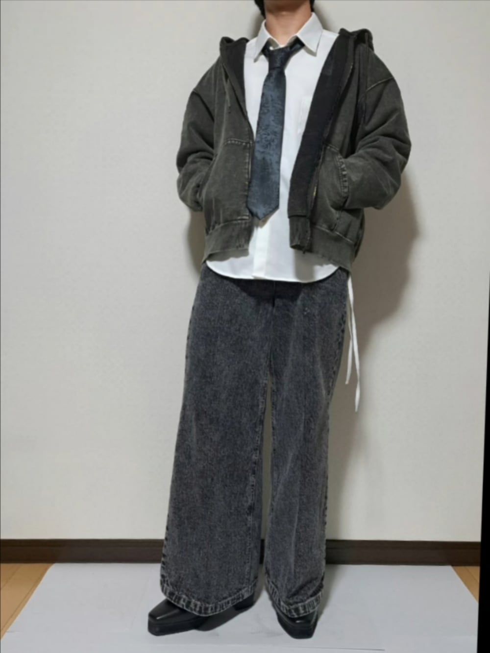 Elu.wear｜CLELのデニムパンツを使ったコーディネート - WEAR