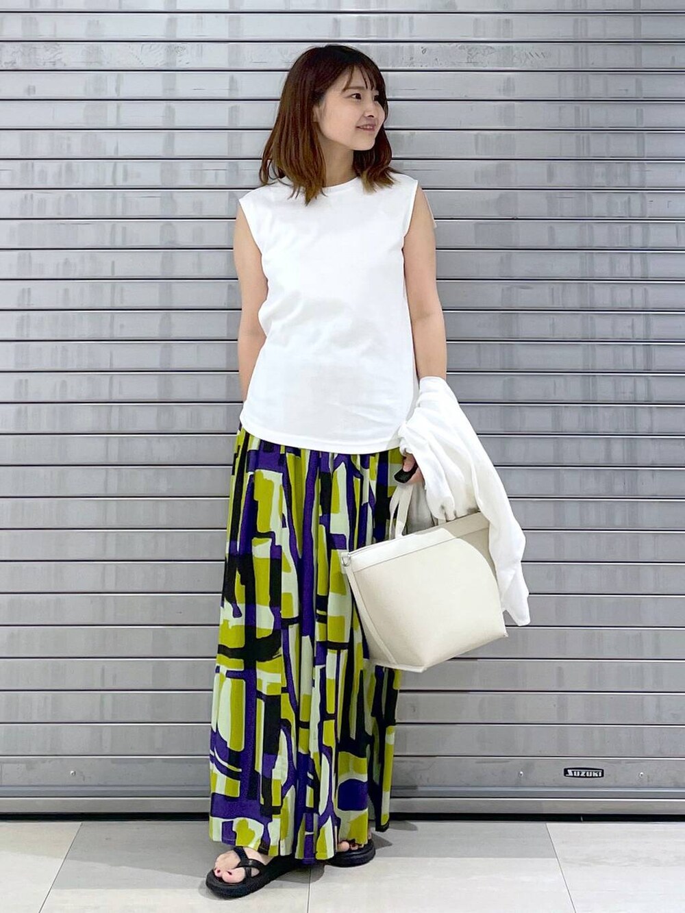 MAIKO(Elura 梅田阪急三番街)｜Eluraのサンダルを使ったコーディネート - WEAR