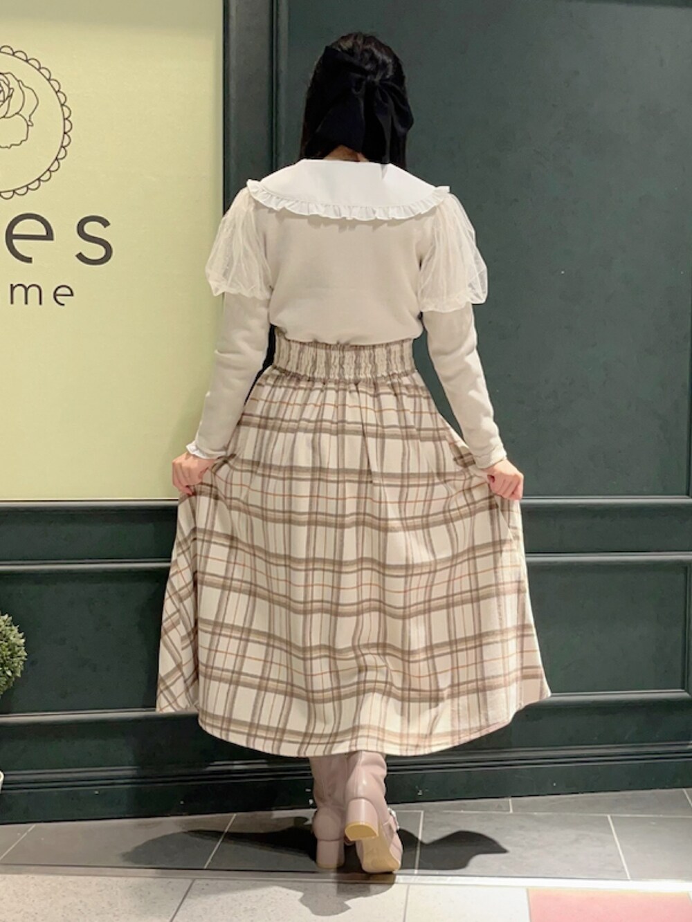 ぁゅゅ(axes femme POETIQUE HEP FIVE 店)｜axes femme POETIQUEのニット/セーターを使ったコーディネート - WEAR