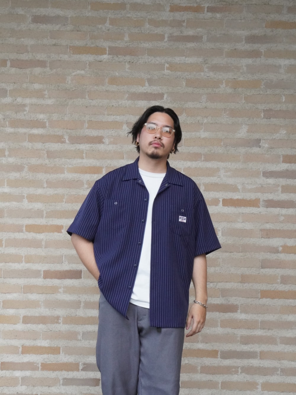 Ryuji Abe(Schott HARAJUKU店)｜Wranglerのスラックスを使ったコーディネート - WEAR