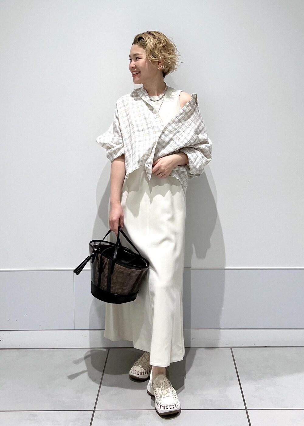 Hirom(SALON adam et rope' 新宿NEWoMan)｜SALON adam et rope'のワンピースを使ったコーディネート - WEAR