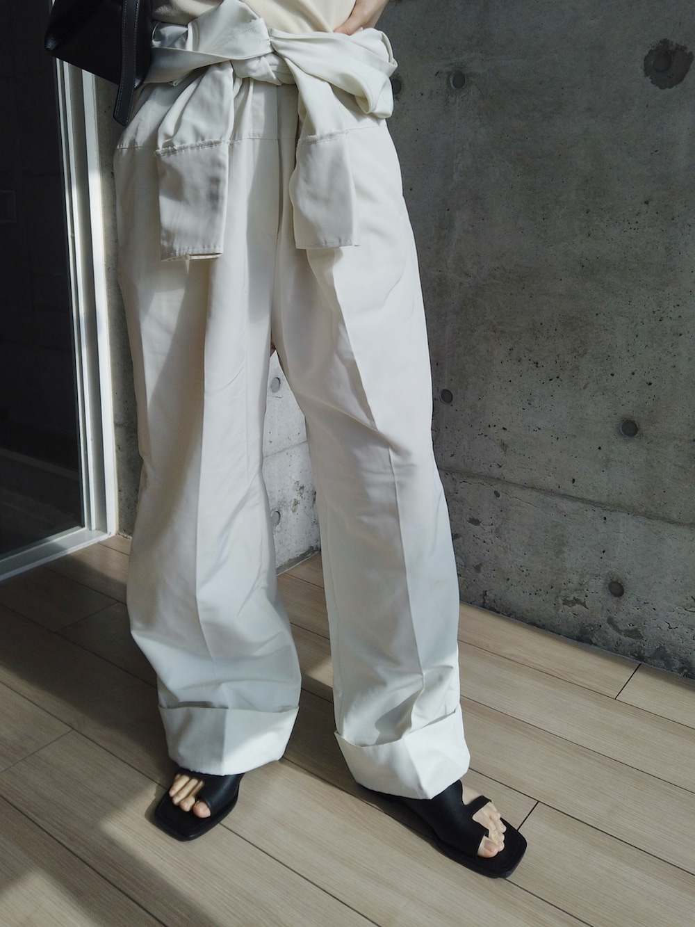 RIKA｜OSOIのショルダーバッグを使ったコーディネート - WEAR