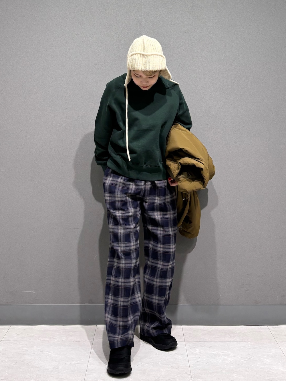 louis(DOORS ジョイナス横浜)｜SMELLYのニットキャップ/ビーニーを使ったコーディネート - WEAR