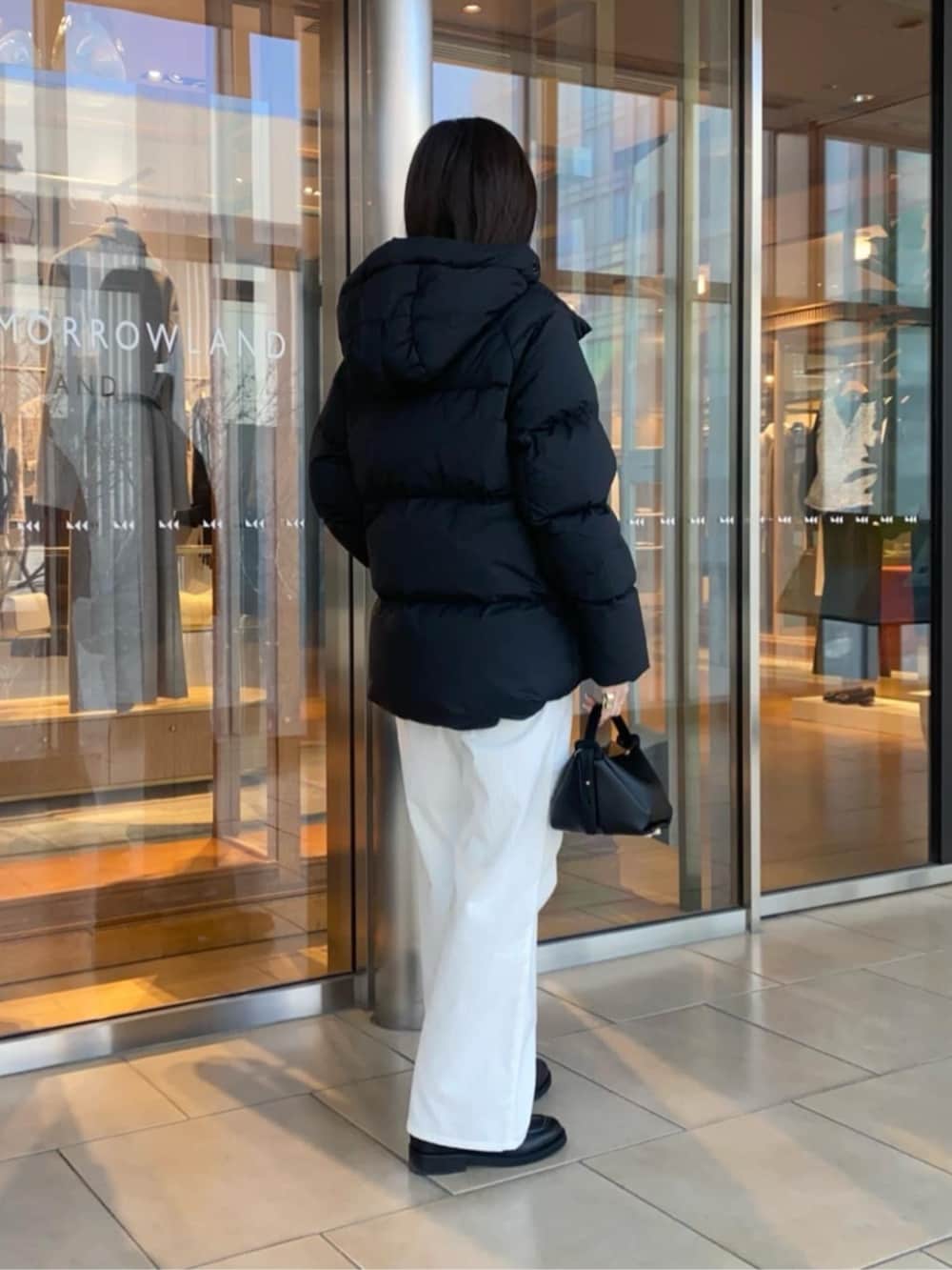 Kato_TOMORROWLAND(TOMORROWLAND 名古屋ラシック店)｜GALERIE VIEのニット/セーターを使った ...