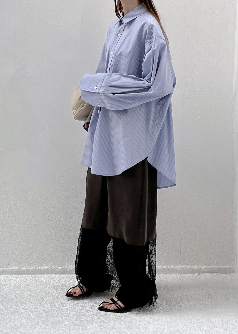tomo(ADAM ET ROPE' ルミネ池袋)｜ADAM ET ROPE'のショルダーバッグを使ったコーディネート - WEAR