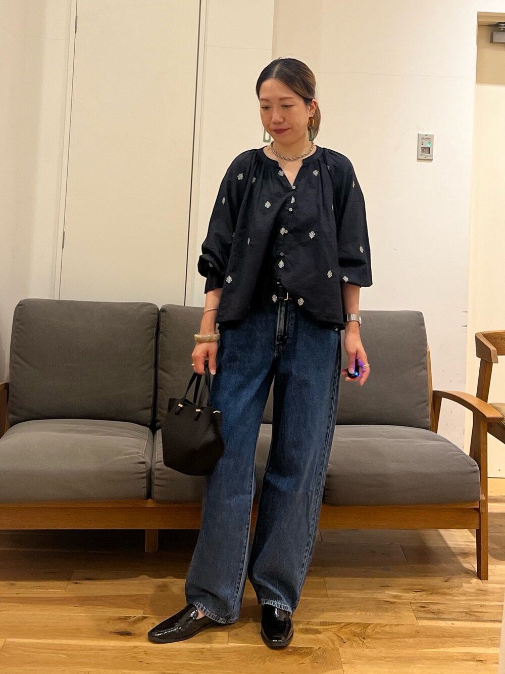 りょーこ(DOORS ららぽーと和泉)｜URBAN RESEARCH DOORSのシャツ/ブラウスを使ったコーディネート - WEAR