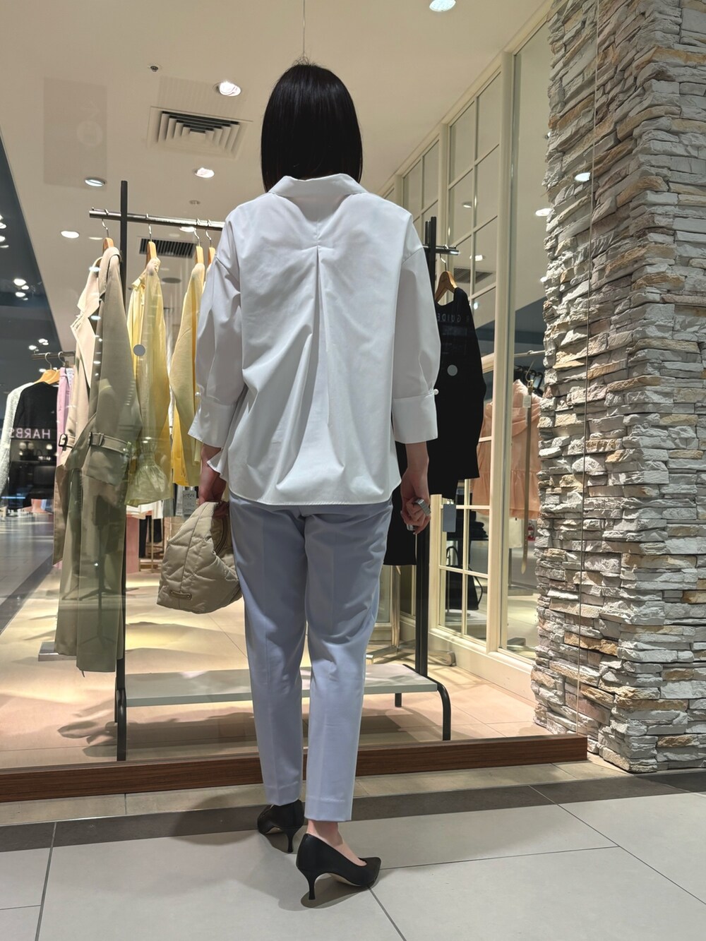 nolleys sugimo (ノーリーズ梅田大丸店)｜NOLLEY’S Sophiのシャツ/ブラウスを使ったコーディネート - WEAR