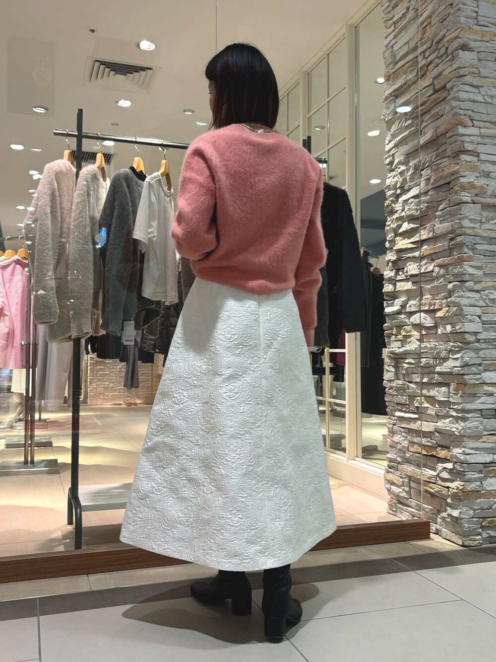 nolleys sugimo (ノーリーズ梅田大丸店)｜NOLLEY’Sのスカートを使ったコーディネート - WEAR