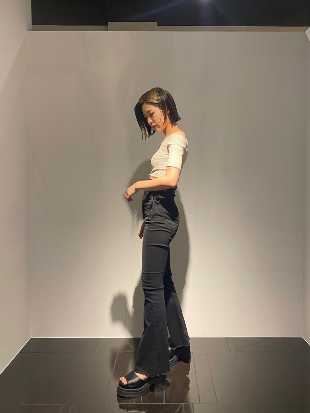 藤川陽(EMODA)｜EMODAのTシャツ/カットソーを使ったコーディネート - WEAR