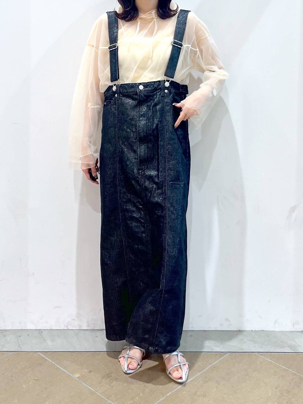 MIKA(LOWRYS FARM イオンレイクタウン)｜LOWRYS FARMのジャンパースカートを使ったコーディネート - WEAR