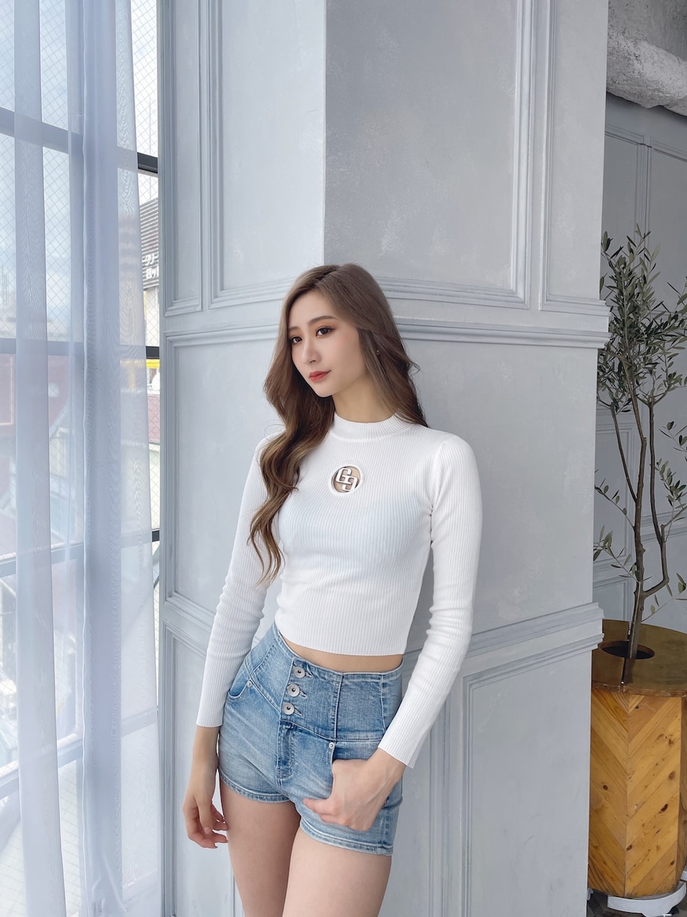 Juria(GYDA)｜GYDAのデニムパンツを使ったコーディネート - WEAR