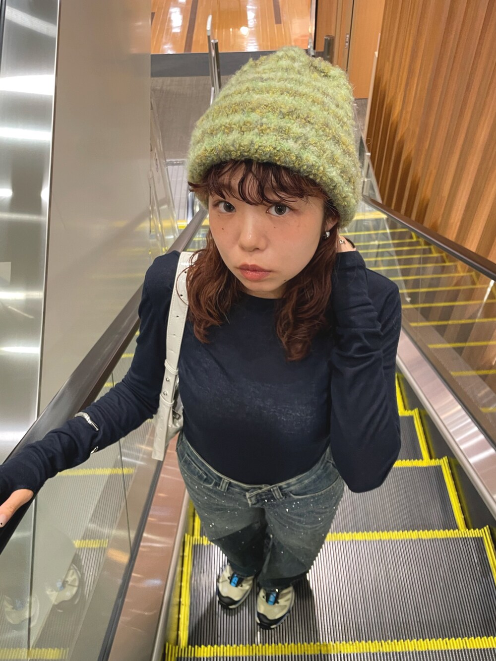 UKI｜HANNEのTシャツ/カットソーを使ったコーディネート - WEAR